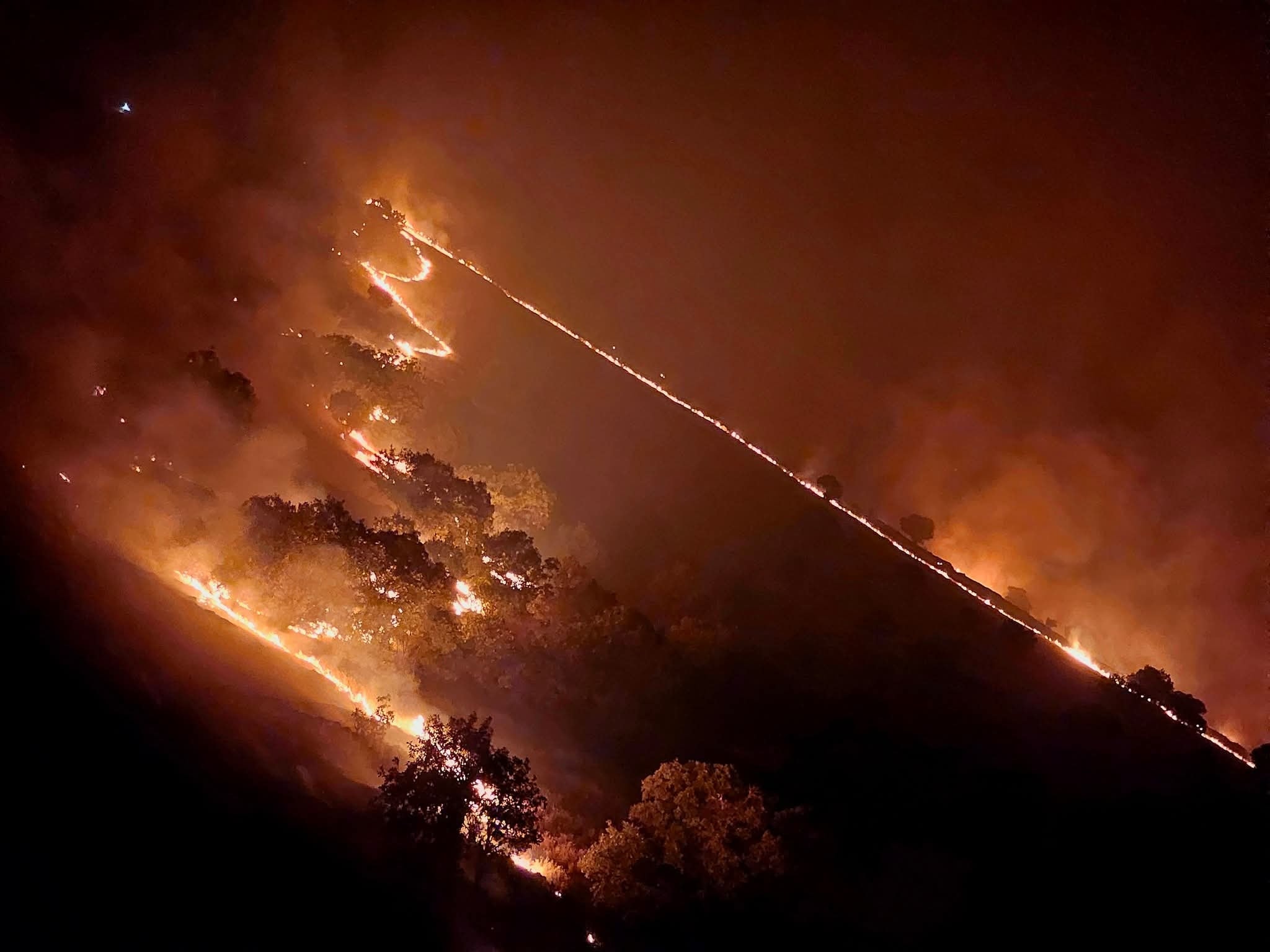 Two Dead as Massive Fires Ravage Halabja Mountains and Villages - پەرەگراف